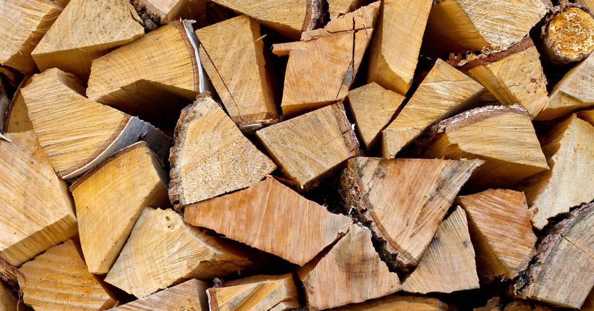 Tunnista kuiva polttopuu - HSY