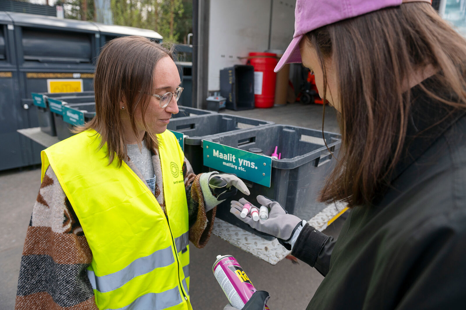 Syksyn Sortti-keräysautokierroksella vastaanotettiin 8 100 kiloa kodin ...